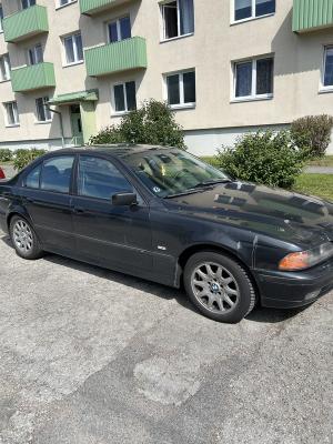 БМВ 523 1998 в Таллин, объемом двигателя 2.50 л и пробегом 208 тыс. км за 1400 €, фото 18 на AUTOMOTO.COM.LV