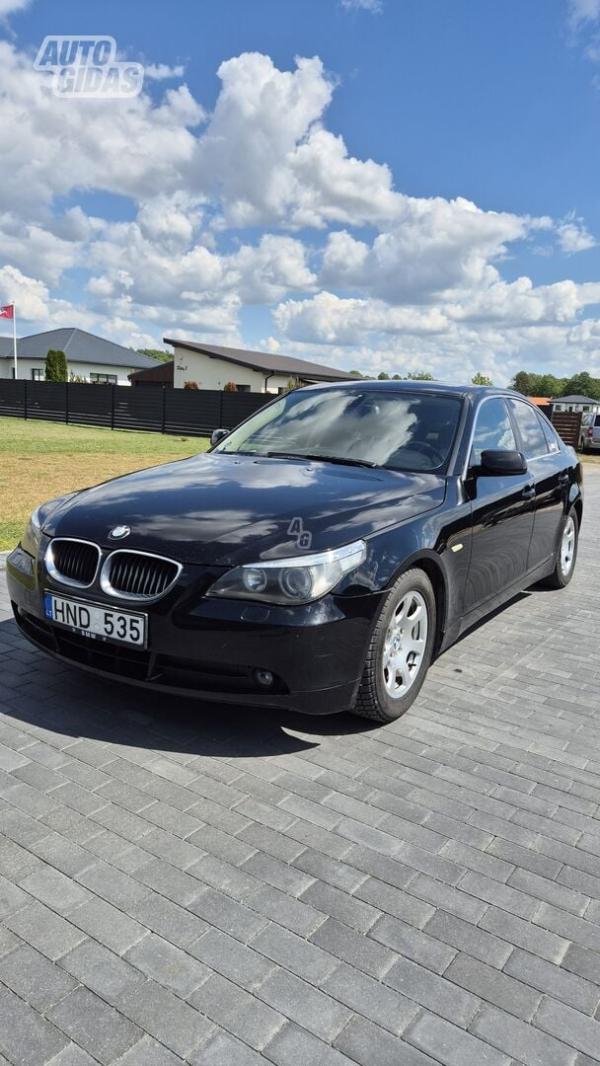 BMW 523 2004 in Siauliai, with an engine capacity of 2.20 L and mileage of 320 thousand km for 2150 €, photo 2 on AUTOMOTO.COM.LV