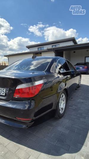 BMW 523 2004 Šauļi, ar dzinēja tilpumu 2.20 L un nobraukumu 320 tūkst. km par 2150 €, foto 7 vietnē AUTOMOTO.COM.LV