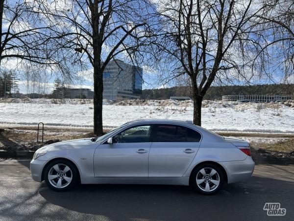 BMW 523 2007 Viļņa, ar dzinēja tilpumu 2.50 L un nobraukumu 279 tūkst. km par 3650 €, foto 9 vietnē AUTOMOTO.COM.LV
