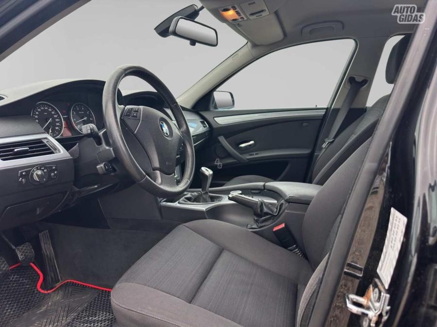 BMW 523 2007 in Kaunas, with an engine capacity of 2.50 L and mileage of 142 thousand km for 4490 €, photo 10 on AUTOMOTO.COM.LV