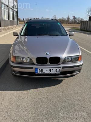 BMW 523 1997 Rīga, ar dzinēja tilpumu 2.50 L un nobraukumu 180 tūkst. km par 5500 €, foto 3 vietnē AUTOMOTO.COM.LV