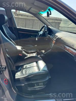 BMW 523 1997 Rīga, ar dzinēja tilpumu 2.50 L un nobraukumu 180 tūkst. km par 5500 €, foto 9 vietnē AUTOMOTO.COM.LV
