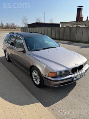 BMW 523 1997 Rīga, ar dzinēja tilpumu 2.50 L un nobraukumu 180 tūkst. km par 5500 €, foto 13 vietnē AUTOMOTO.COM.LV