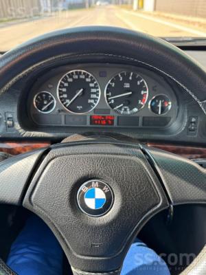 BMW 523 1997 Rīga, ar dzinēja tilpumu 2.50 L un nobraukumu 180 tūkst. km par 5500 €, foto 14 vietnē AUTOMOTO.COM.LV