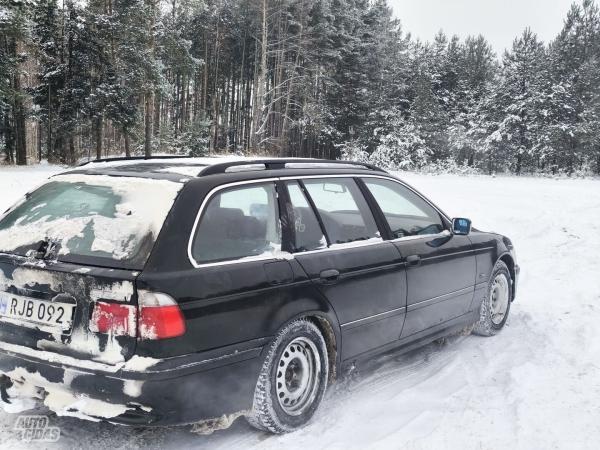 BMW 523 2000 Radviliškis, ar dzinēja tilpumu 2.50 L un nobraukumu 5000 tūkst. km par 1000 €, foto 3 vietnē AUTOMOTO.COM.LV