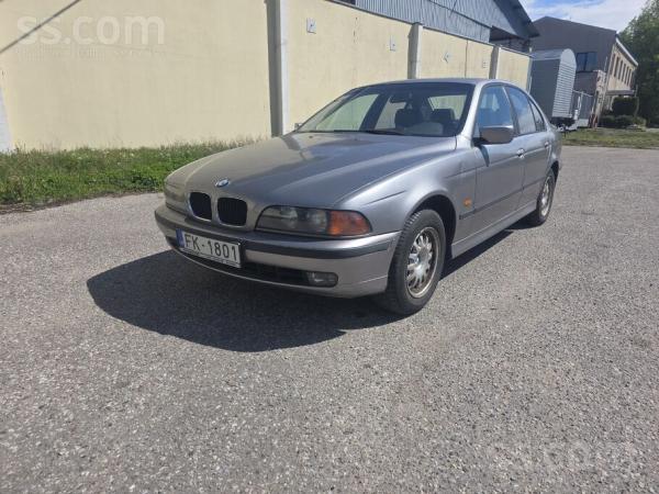 Violet BMW 523 1997 in Riga, with an engine capacity of 2.50 L and mileage of 218 thousand km for 1650 €, photo 7 on AUTOMOTO.COM.LV