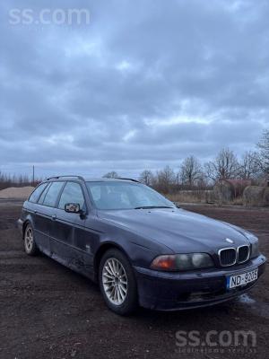 Violets BMW 523 1997 Jēkabpils, ar dzinēja tilpumu 2.50 L un nobraukumu 450 tūkst. km par 600 €, foto 2 vietnē AUTOMOTO.COM.LV