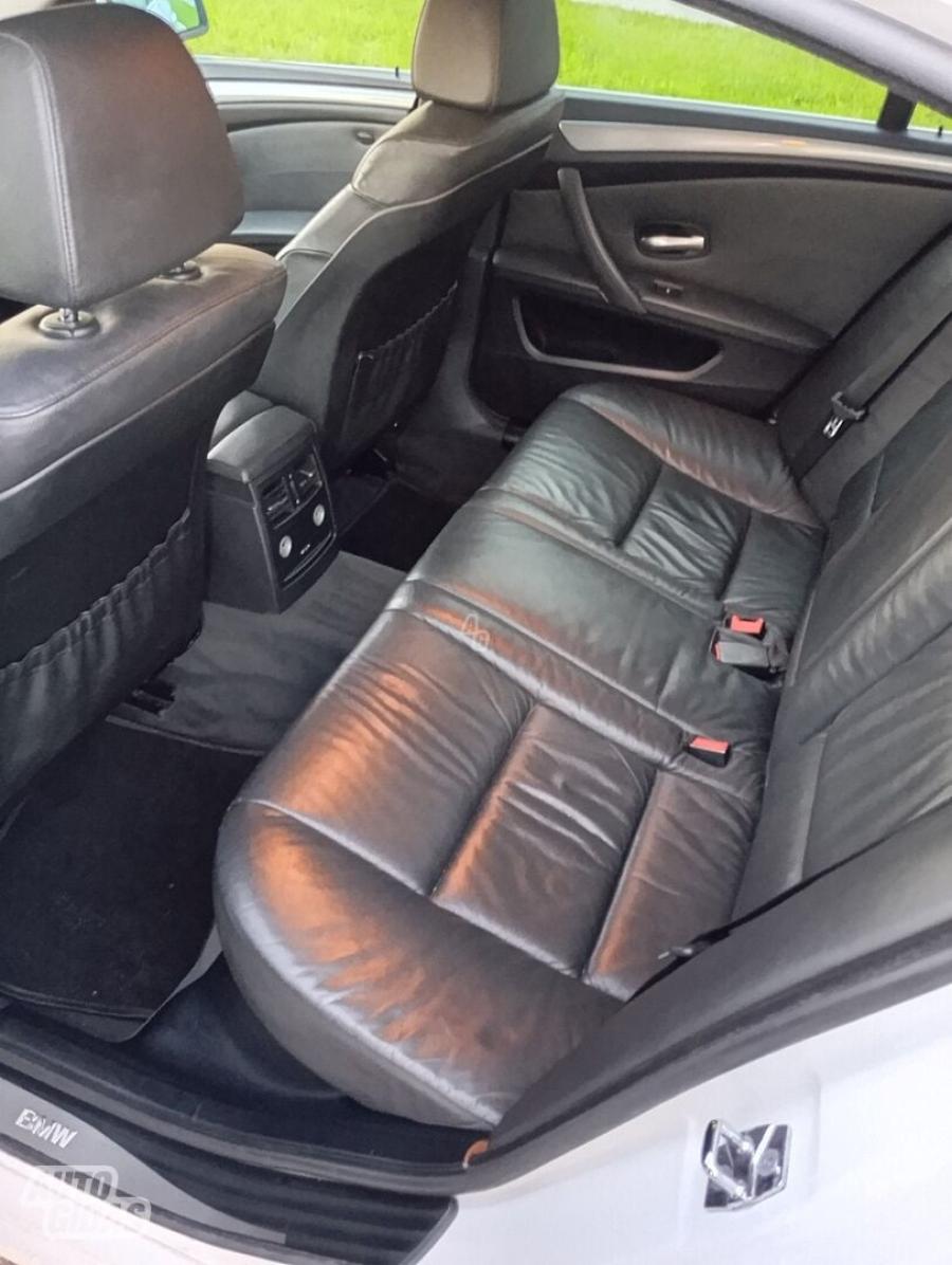 White BMW 523 2007 in Kaunas, with an engine capacity of 2.50 L and mileage of 359 thousand km for 4900 €, photo 15 on AUTOMOTO.COM.LV