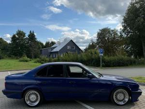 Zils BMW 524 1998 Trakai, ar dzinēja tilpumu 2.40 L un nobraukumu 300 tūkst. km par 6500 €, foto 7 vietnē AUTOMOTO.COM.LV