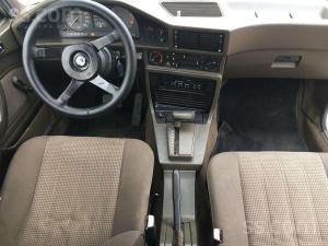 Pelēks BMW 524 1987 Jelgava, ar dzinēja tilpumu 2.40 L un nobraukumu 140 tūkst. km par 17700 €, foto 6 vietnē AUTOMOTO.COM.LV