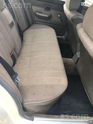Grey BMW 524 1987 in Jelgava, with an engine capacity of 2.40 L and mileage of 140 thousand km for 17700 €, photo 8 on AUTOMOTO.COM.LV