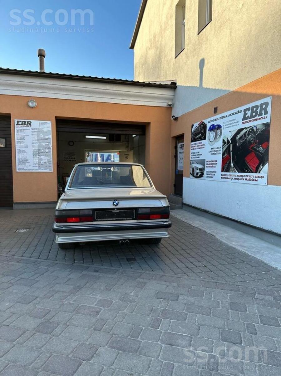 Grey BMW 524 1987 in Jelgava, with an engine capacity of 2.40 L and mileage of 140 thousand km for 17700 €, photo 11 on AUTOMOTO.COM.LV
