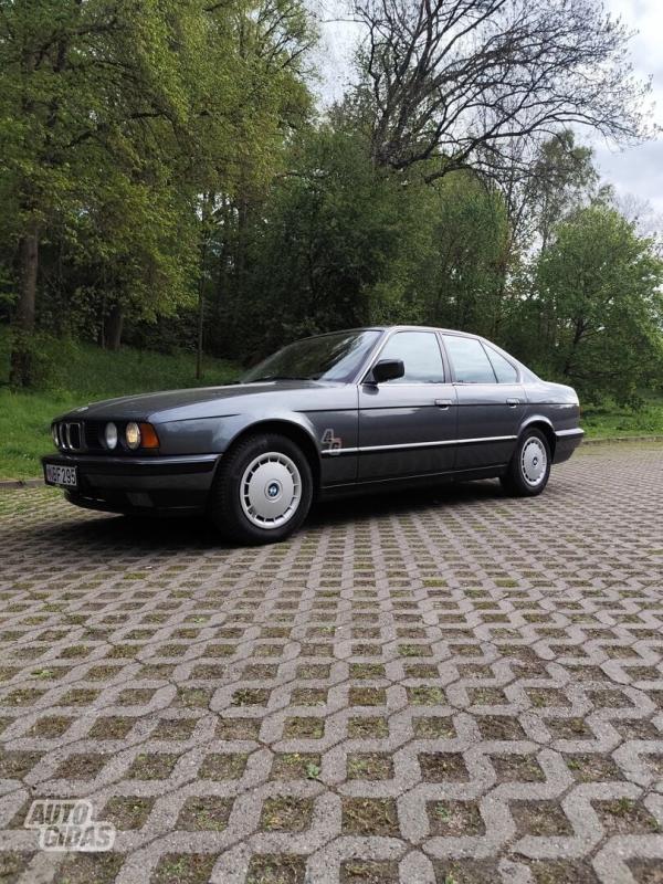 BMW 524 1989 Viļņa, ar dzinēja tilpumu 2.40 L un nobraukumu 122 tūkst. km par 9500 €, foto 3 vietnē AUTOMOTO.COM.LV