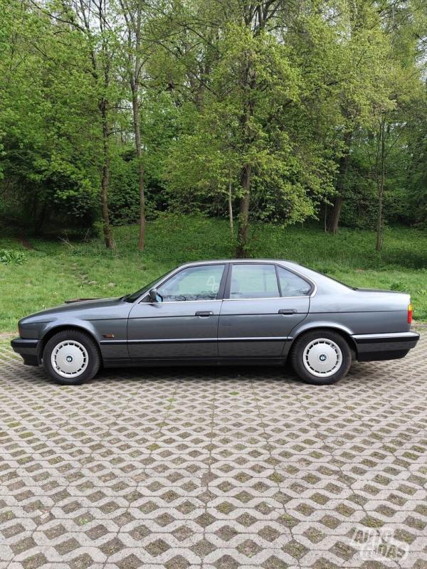 BMW 524 1989 Viļņa, ar dzinēja tilpumu 2.40 L un nobraukumu 122 tūkst. km par 9500 €, foto 8 vietnē AUTOMOTO.COM.LV