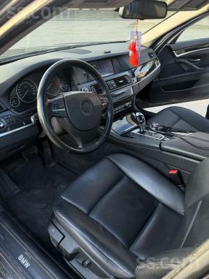 Melns BMW 525 2010 Jēkabpils, ar dzinēja tilpumu 3.00 L un nobraukumu 256 tūkst. km par 7500 €, foto 10 vietnē AUTOMOTO.COM.LV
