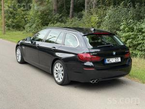 Black BMW 525 2014 in Riga, with an engine capacity of 2.00 L and mileage of 158 thousand km for 11900 €, photo 4 on AUTOMOTO.COM.LV