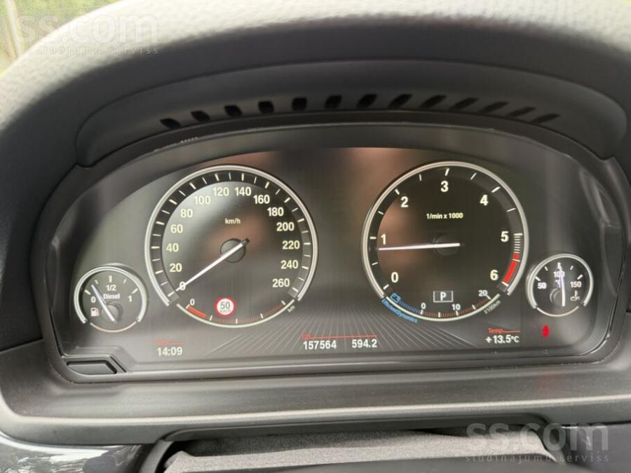 Black BMW 525 2014 in Riga, with an engine capacity of 2.00 L and mileage of 158 thousand km for 11900 €, photo 21 on AUTOMOTO.COM.LV