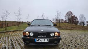 Melns BMW 525 1994 Molėtai, ar dzinēja tilpumu 2.50 L un nobraukumu 366 tūkst. km par 4500 €, foto 2 vietnē AUTOMOTO.COM.LV