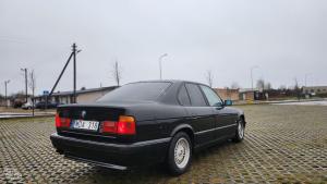Melns BMW 525 1994 Molėtai, ar dzinēja tilpumu 2.50 L un nobraukumu 366 tūkst. km par 4500 €, foto 5 vietnē AUTOMOTO.COM.LV