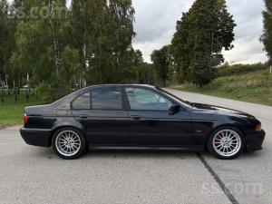 Melns BMW 525 1999 Valmiera, ar dzinēja tilpumu 2.50 L un nobraukumu 334 tūkst. km par 3390 €, foto 3 vietnē AUTOMOTO.COM.LV
