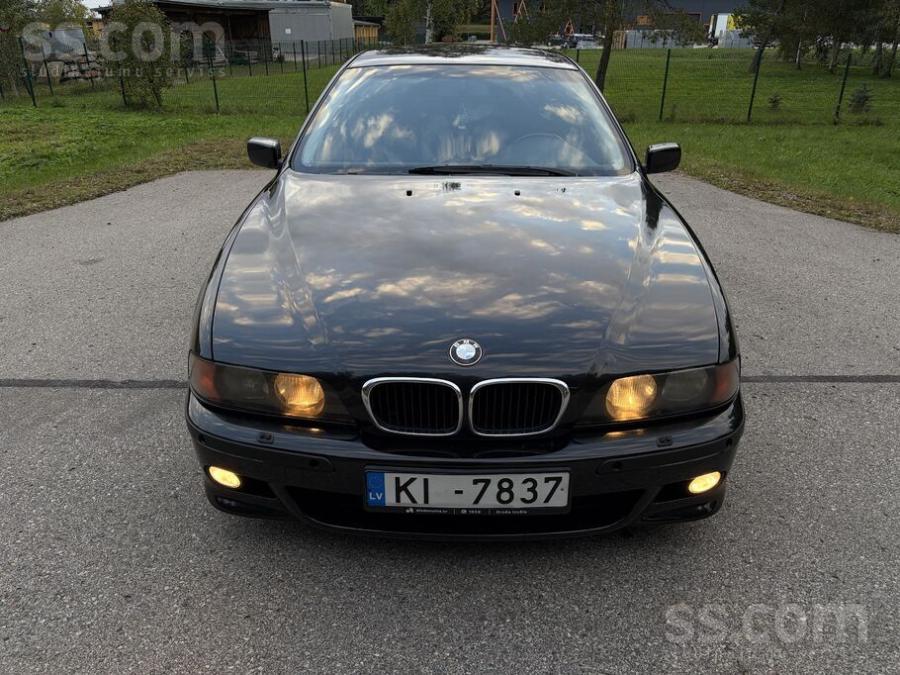 Melns BMW 525 1999 Valmiera, ar dzinēja tilpumu 2.50 L un nobraukumu 334 tūkst. km par 3390 €, foto 9 vietnē AUTOMOTO.COM.LV