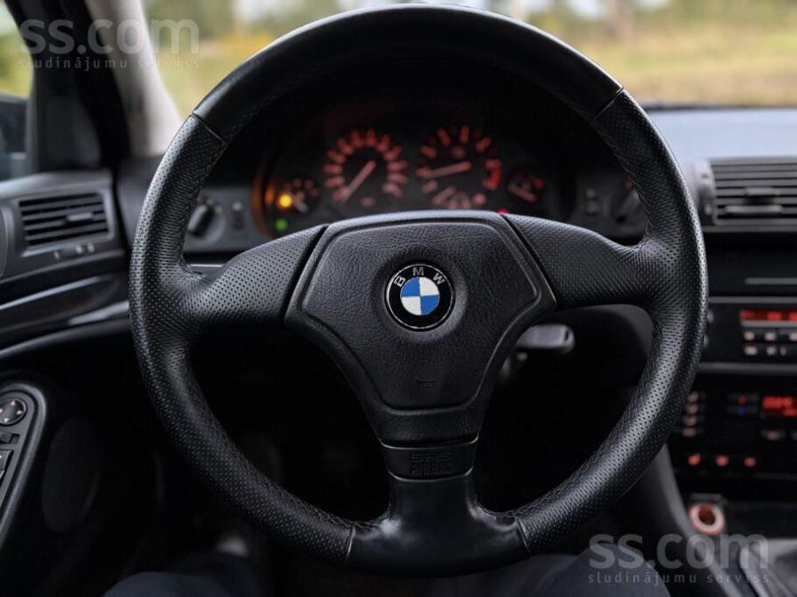 Melns BMW 525 1999 Valmiera, ar dzinēja tilpumu 2.50 L un nobraukumu 334 tūkst. km par 3390 €, foto 11 vietnē AUTOMOTO.COM.LV