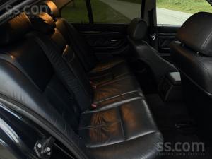 Melns BMW 525 1999 Valmiera, ar dzinēja tilpumu 2.50 L un nobraukumu 334 tūkst. km par 3390 €, foto 15 vietnē AUTOMOTO.COM.LV