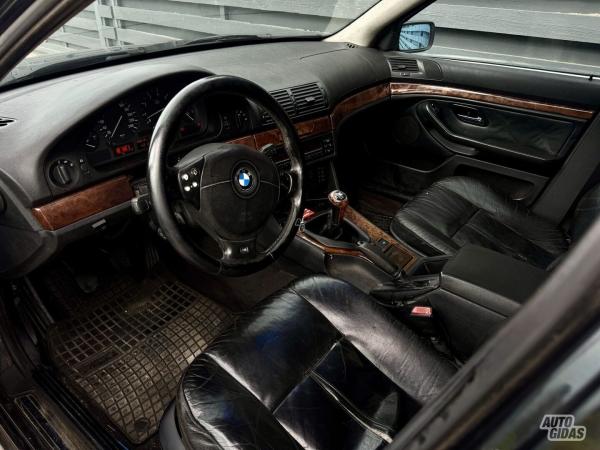 БМВ 525 2000 в Клайпеда на AUTOMOTO.COM.LV Черный БМВ 525 2000 в Клайпеда, объемом двигателя 2.50 л и пробегом 450 тыс. км за 1600 €, фото 6 на AUTOMOTO.COM.LV