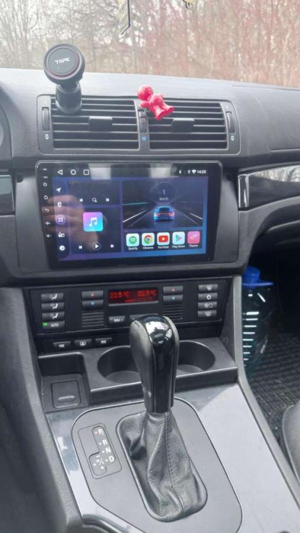 Melns BMW 525 2001 Viļņa, ar dzinēja tilpumu 2.50 L un nobraukumu 236 tūkst. km par 2200 €, foto 11 vietnē AUTOMOTO.COM.LV