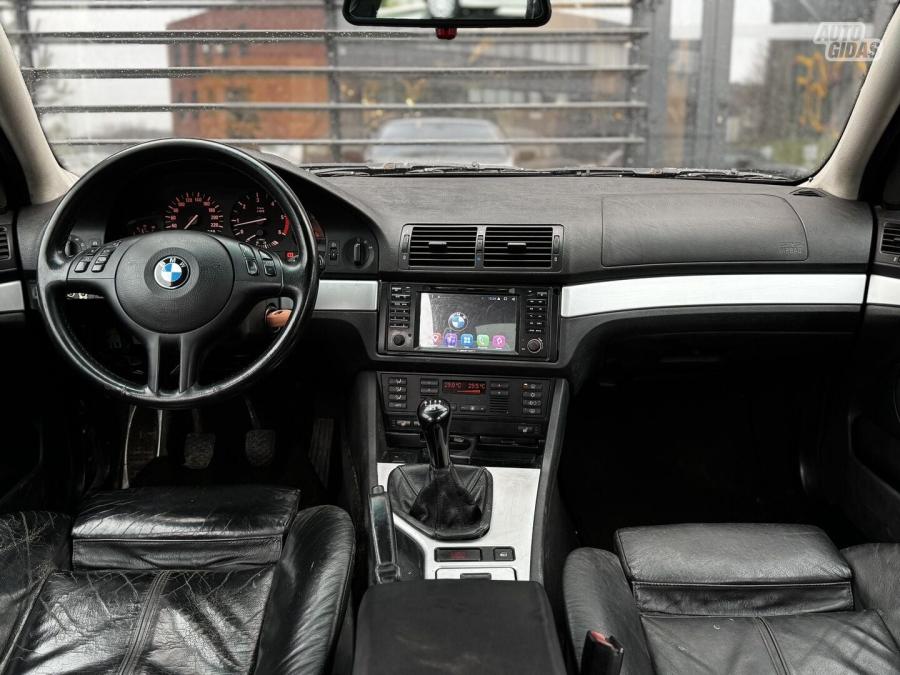 Black BMW 525 2001 in Klaipeda, with an engine capacity of 2.50 L and mileage of 450 thousand km for 2700 €, photo 8 on AUTOMOTO.COM.LV