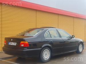 Черный БМВ 525 2001 в Огре, объемом двигателя 2.50 л и пробегом 255 тыс. км за 5500 €, фото 5 на AUTOMOTO.COM.LV