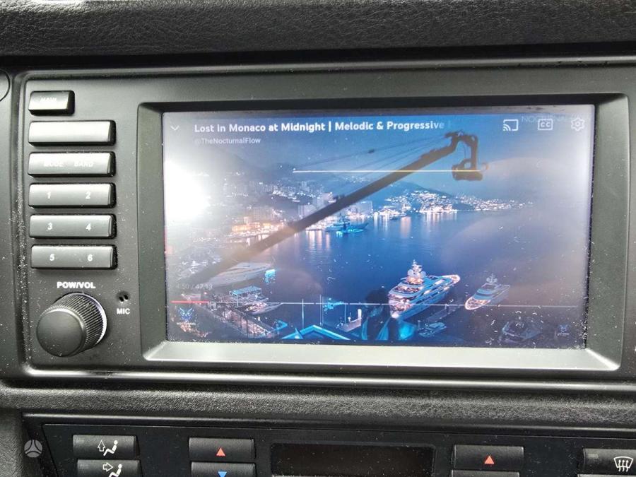 Black BMW 525 2001 in Vilnius, with an engine capacity of 2.50 L and mileage of 350 thousand km for 4500 €, photo 20 on AUTOMOTO.COM.LV