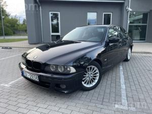 Черный БМВ 525 2001 в Юрмала, объемом двигателя 2.50 л и пробегом 380 тыс. км за 3550 €, фото  на AUTOMOTO.COM.LV