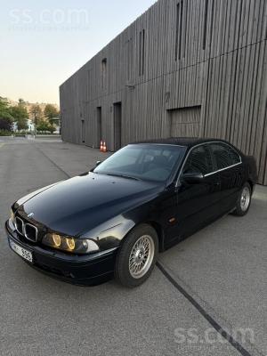 Черный БМВ 525 2001 в Рига, объемом двигателя 2.50 л и пробегом 250 тыс. км за 2000 €, фото 5 на AUTOMOTO.COM.LV