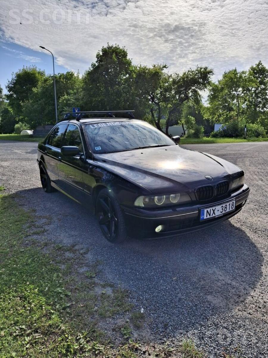 Black BMW 525 2002 in Saldus, with an engine capacity of 2.50 L and mileage of 381 thousand km for 2650 €, photo 5 on AUTOMOTO.COM.LV