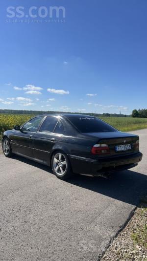 Melns BMW 525 2002 Jelgava, ar dzinēja tilpumu 2.50 L un nobraukumu 546 tūkst. km par 2500 €, foto 7 vietnē AUTOMOTO.COM.LV