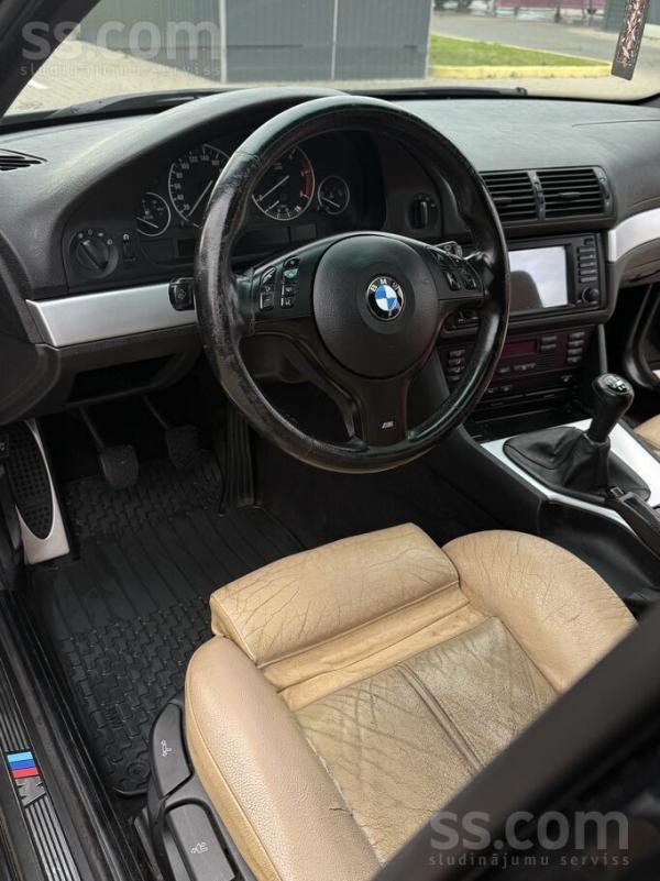 Melns BMW 525 2002 Rīga, ar dzinēja tilpumu 2.50 L un nobraukumu 318 tūkst. km par 5500 €, foto 5 vietnē AUTOMOTO.COM.LV