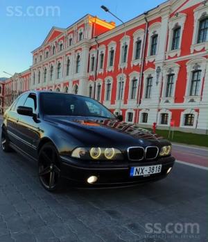 Black BMW 525 2002 in Jelgava, with an engine capacity of 2.50 L and mileage of 397 thousand km for 6999 €, photo  on AUTOMOTO.COM.LV