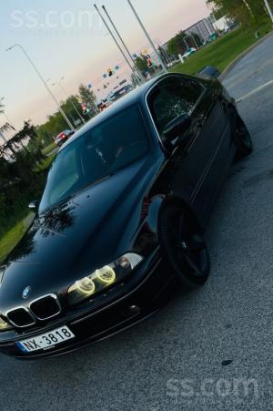 Melns BMW 525 2002 Jelgava, ar dzinēja tilpumu 2.50 L un nobraukumu 397 tūkst. km par 6999 €, foto 4 vietnē AUTOMOTO.COM.LV