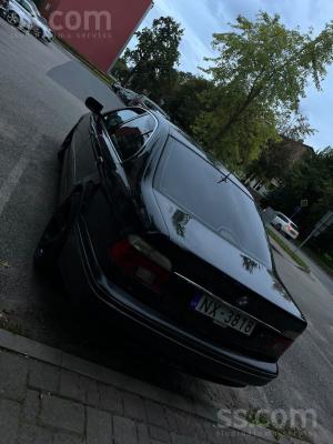 Melns BMW 525 2002 Jelgava, ar dzinēja tilpumu 2.50 L un nobraukumu 397 tūkst. km par 6999 €, foto 5 vietnē AUTOMOTO.COM.LV