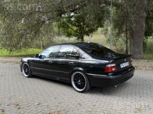 Melns BMW 525 2002 Liepāja, ar dzinēja tilpumu 2.50 L un nobraukumu 355 tūkst. km par 3590 €, foto 3 vietnē AUTOMOTO.COM.LV
