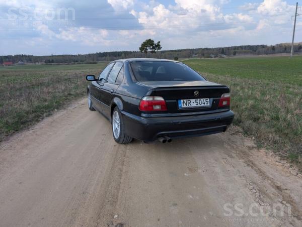 Melns BMW 525 2003 Rīga, ar dzinēja tilpumu 2.50 L un nobraukumu 435 tūkst. km par 3500 €, foto 6 vietnē AUTOMOTO.COM.LV