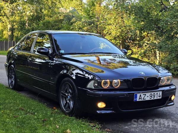 Melns BMW 525 2003 Rīga, ar dzinēja tilpumu 3.00 L un nobraukumu 0 tūkst. km par 3990 €, foto 3 vietnē AUTOMOTO.COM.LV