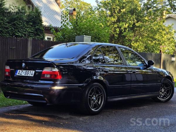 Melns BMW 525 2003 Rīga, ar dzinēja tilpumu 3.00 L un nobraukumu 0 tūkst. km par 3990 €, foto 4 vietnē AUTOMOTO.COM.LV