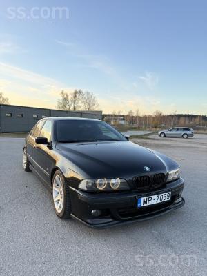 Melns BMW 525 2003 Tukums, ar dzinēja tilpumu 2.50 L un nobraukumu 374 tūkst. km par 4250 €, foto 11 vietnē AUTOMOTO.COM.LV