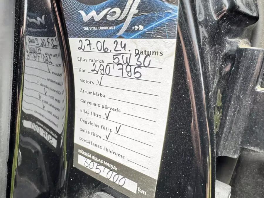 Черный БМВ 525 2003 в Рига, объемом двигателя 2.50 л и пробегом 296 тыс. км за 3490 €, фото 28 на AUTOMOTO.COM.LV