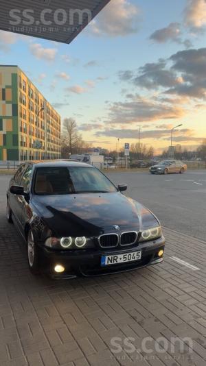 Black BMW 525 2003 in Riga, with an engine capacity of 2.50 L and mileage of 460 thousand km for 4800 €, photo 5 on AUTOMOTO.COM.LV
