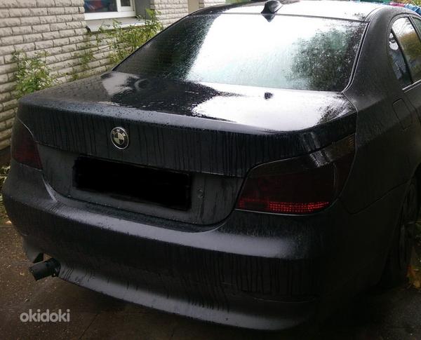 Melns BMW 525 2003 Pērnava, ar dzinēja tilpumu 2.50 L un nobraukumu 0 tūkst. km par 3850 €, foto 3 vietnē AUTOMOTO.COM.LV