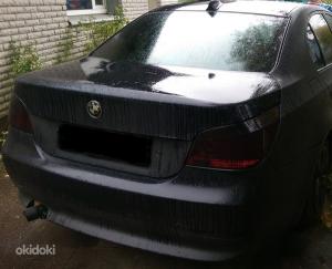 Черный БМВ 525 2003 в Пярну, объемом двигателя 2.50 л и пробегом 0 тыс. км за 3850 €, фото 4 на AUTOMOTO.COM.LV